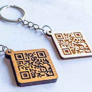 Wooden QR Code Keychain, Custom Qr-code Key Chain, Engraved QR Code ...