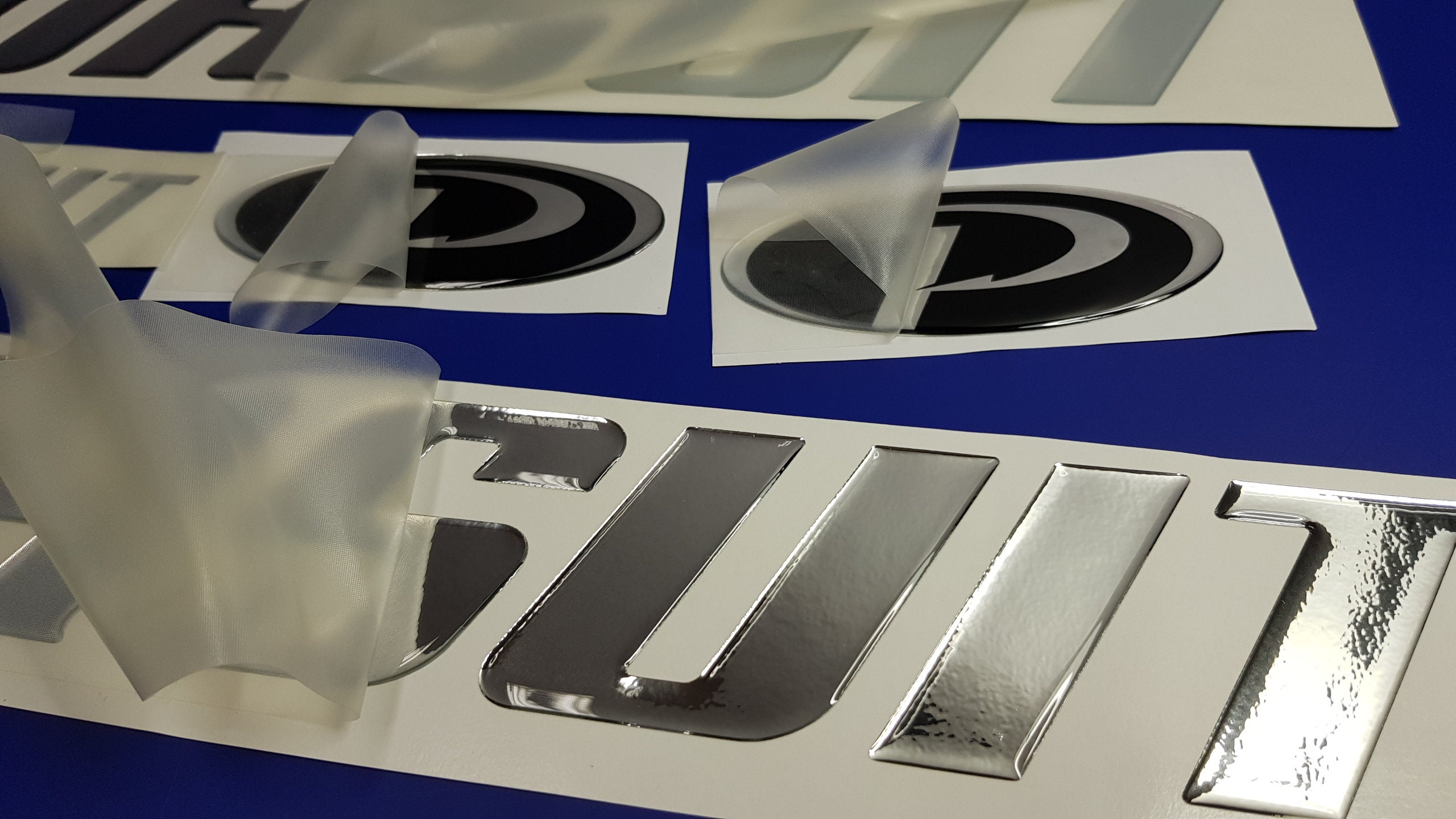 Pursuit Boat Emblems 20" Chrome + FREE FAST Delivery DHL Express ...