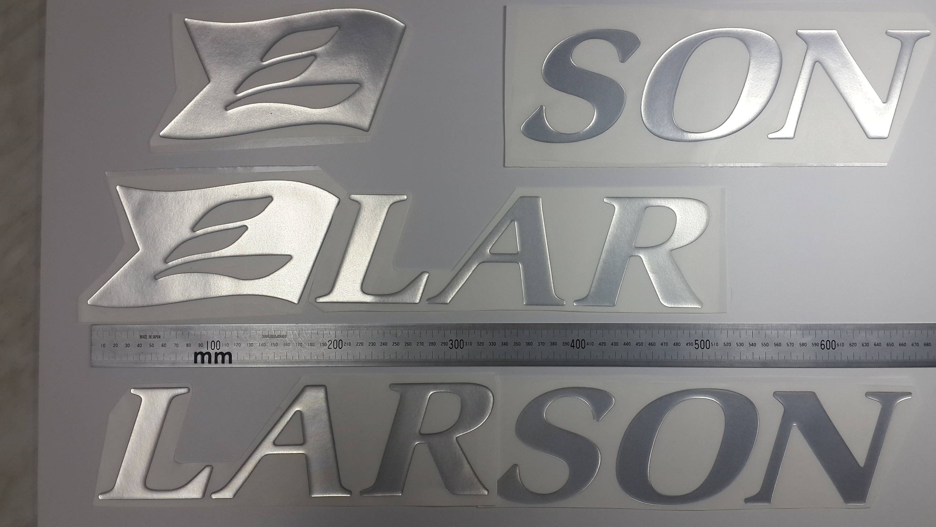 Larson Boat Emblems 26 Chrome FREE FAST Delivery DHL | Etsy