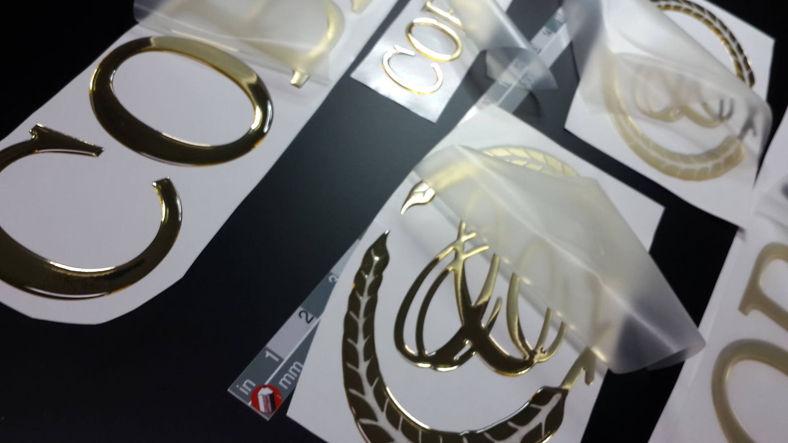 Cobalt Boat Emblems 20" Gold + FREE FAST Delivery DHL Express ...