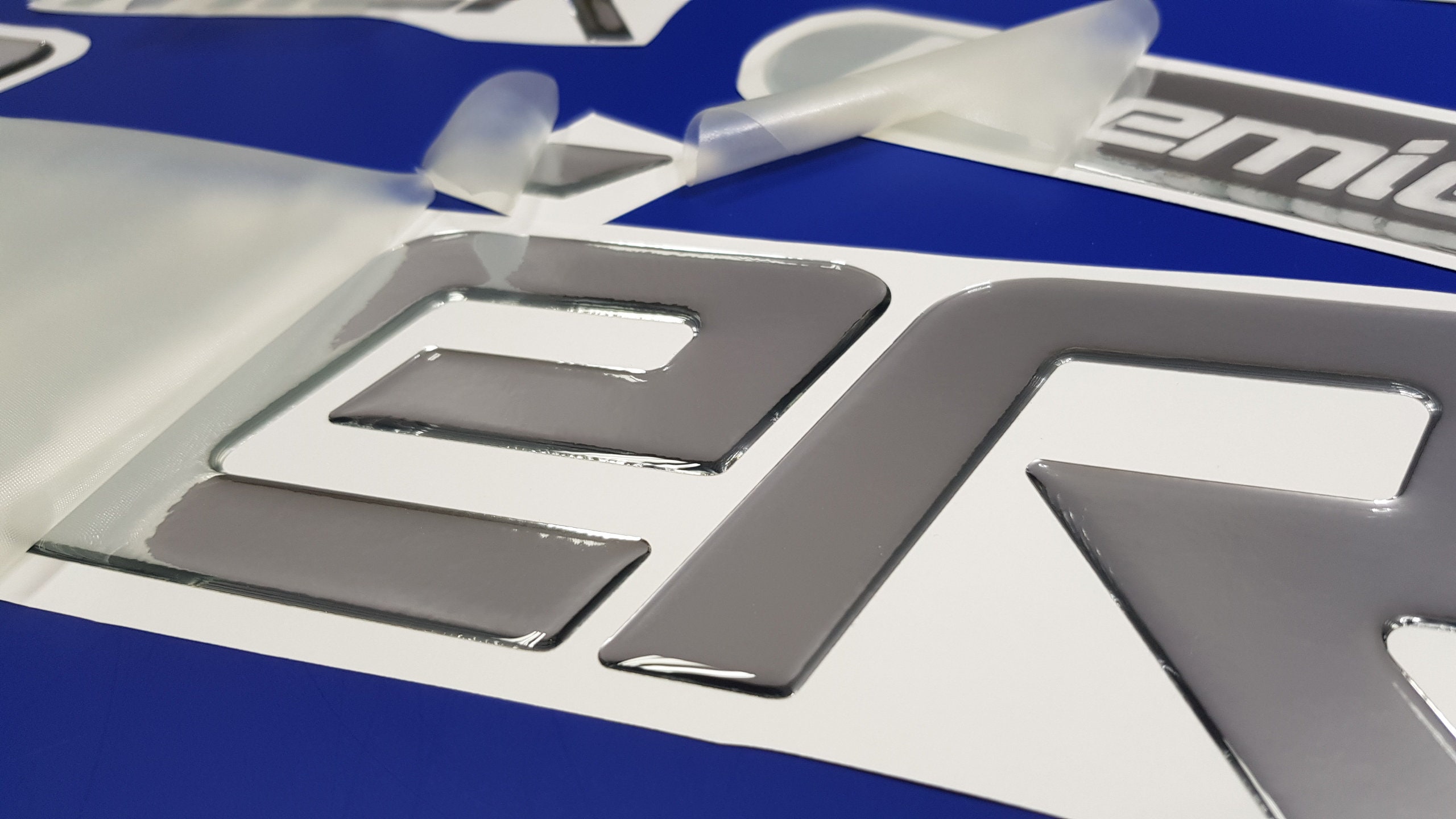 Premier Boats Emblem 29" + FREE FAST Delivery DHL Express - Stickers ...