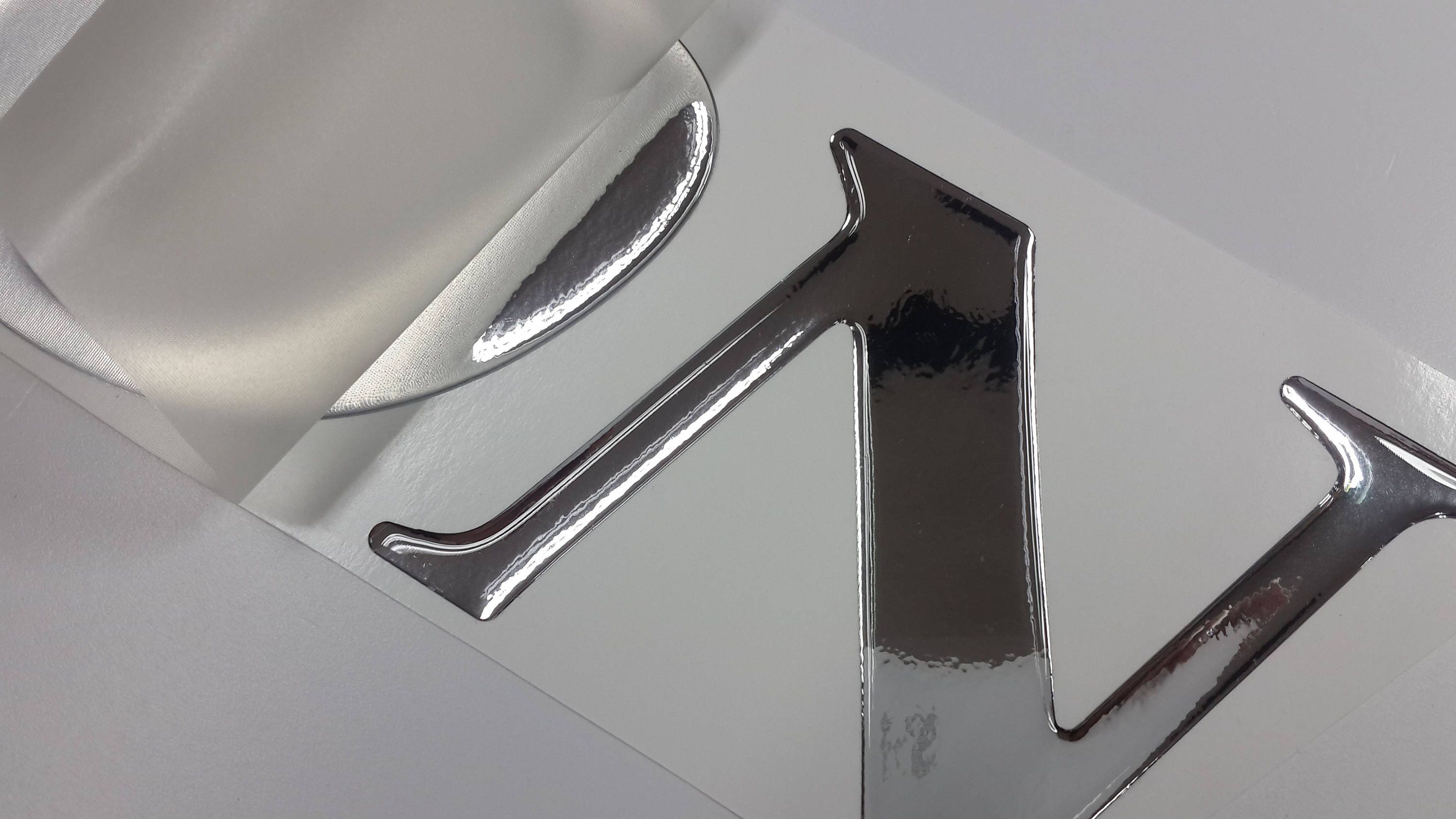 Larson Boat Emblems 23" Raised Chrome + FREE FAST Delivery DHL Express ...