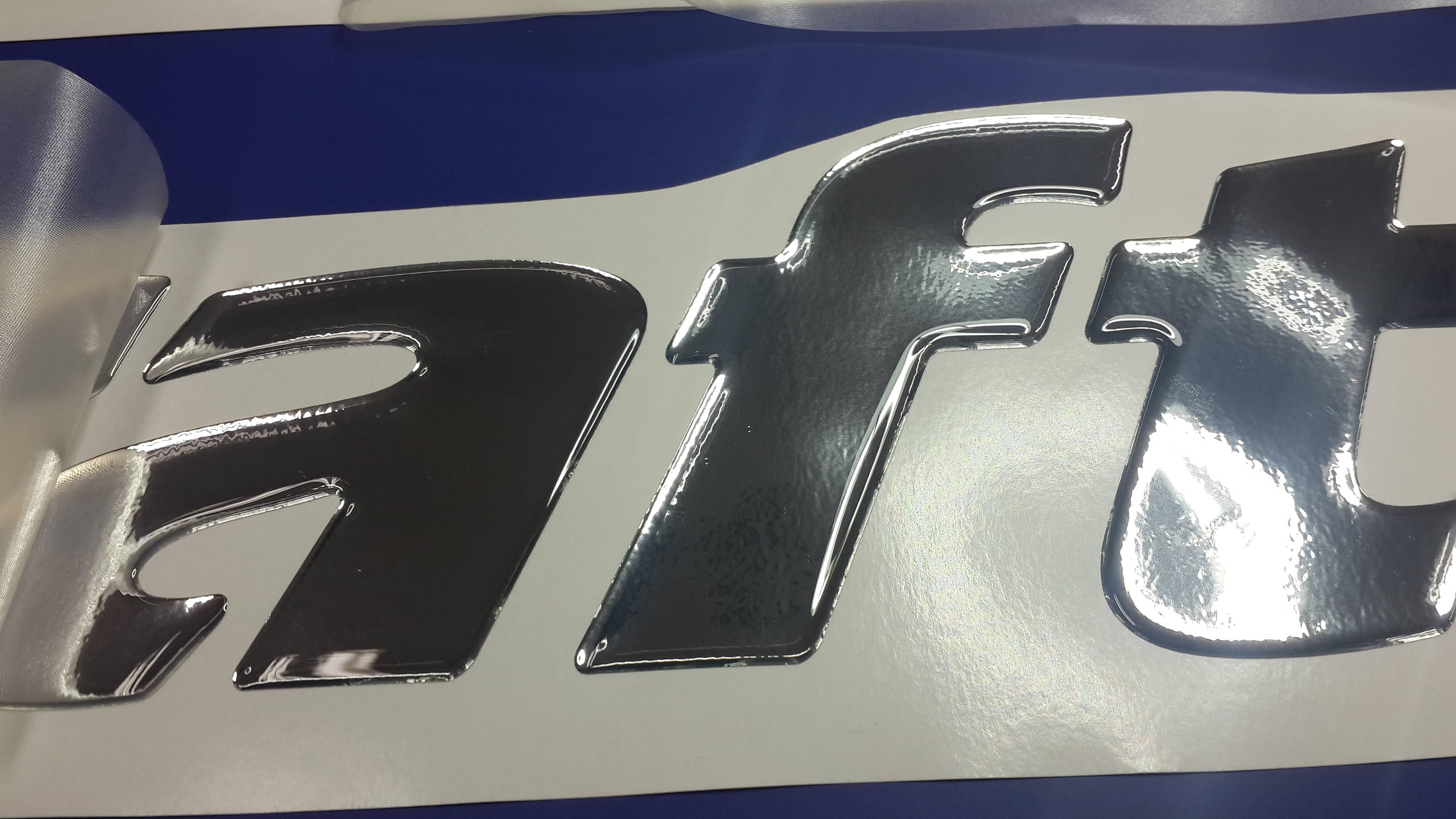 Wellcraft Boat Emblems 30" Chrome + FREE FAST Delivery DHL Express ...