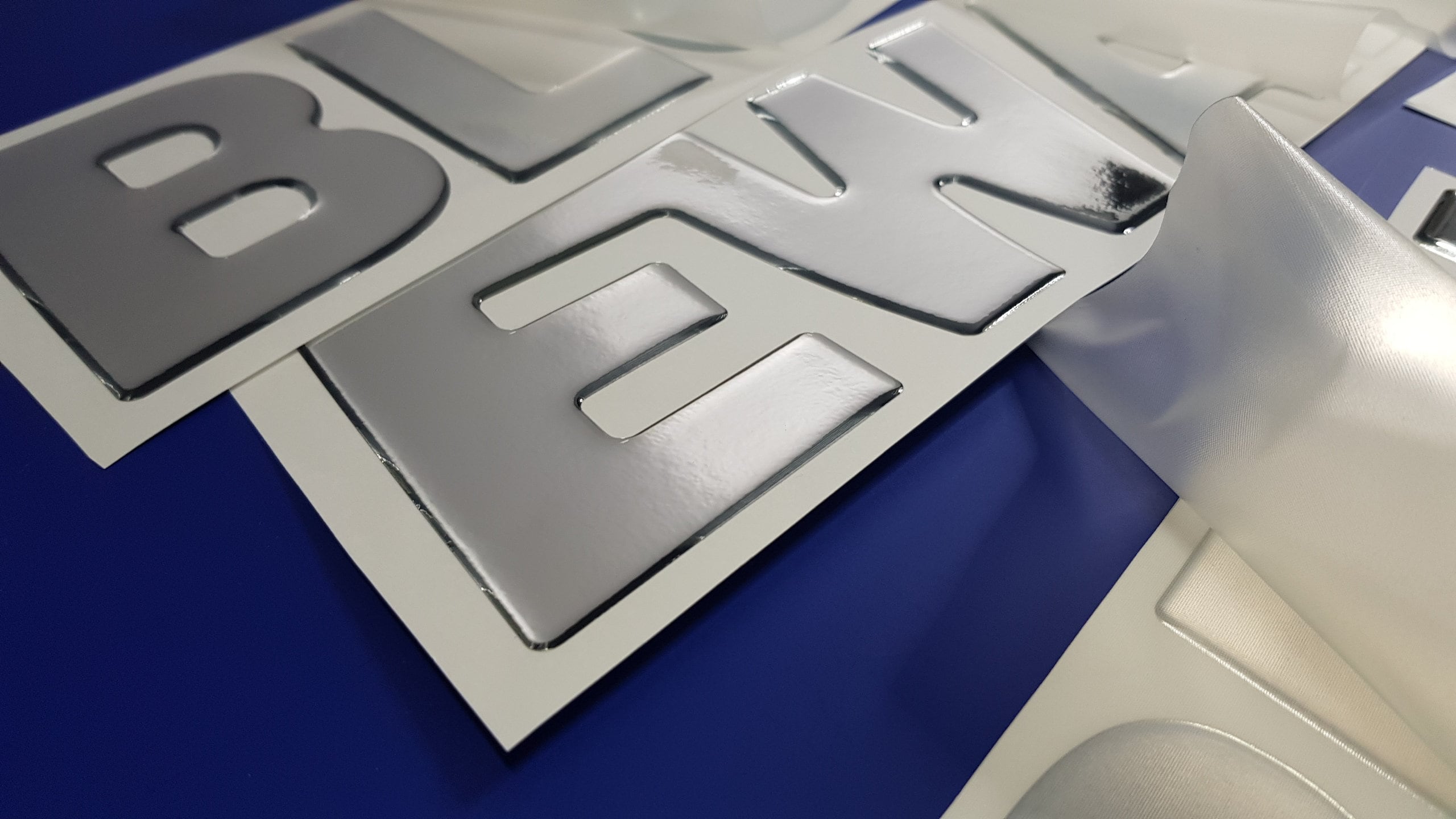 Bluewater Boats Emblem 33 Chrome FREE FAST Delivery | Etsy