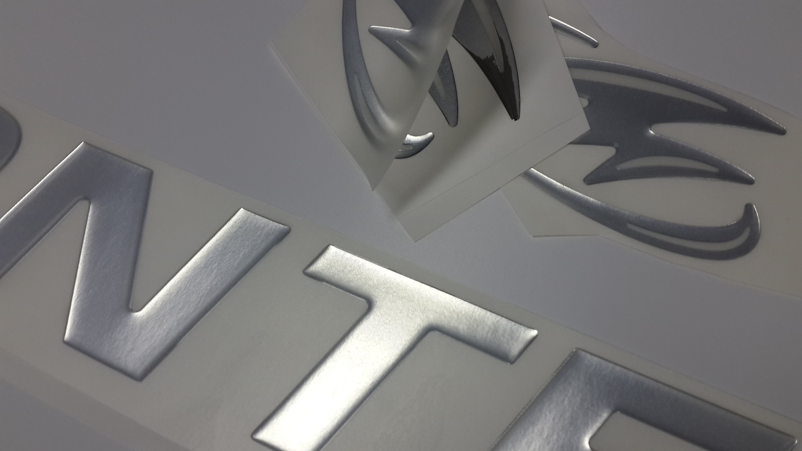 Monterey Boat Emblems 20" Chrome + FREE FAST Delivery DHL Express ...