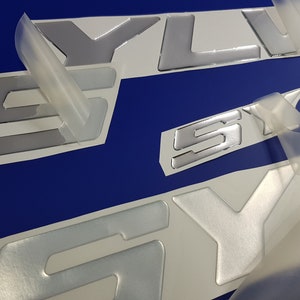 Sylvan Boats Emblem 28" Chrome + FREE FAST Delivery DHL Express ...