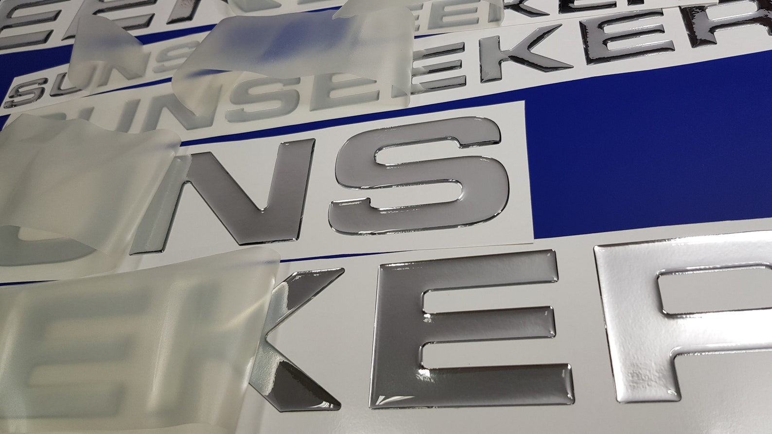 Sunseeker Boats Emblems 37" + FREE FAST Delivery DHL Express - Stickers ...