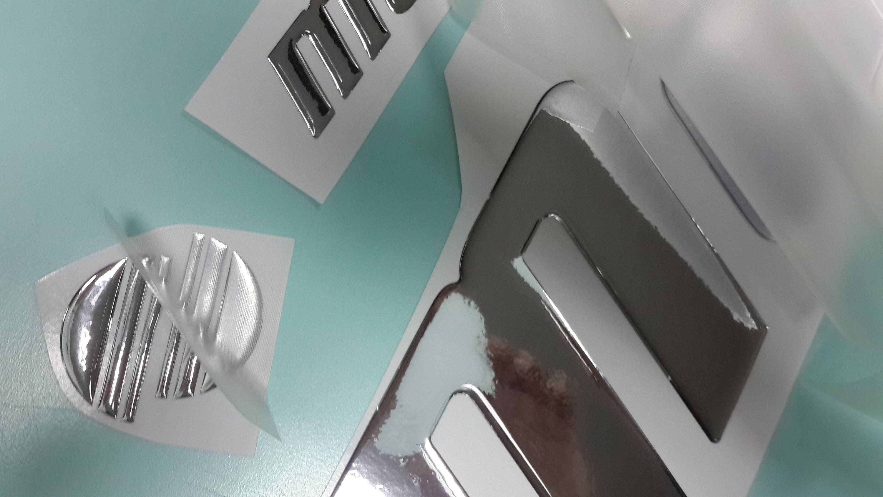 Malibu Boat Emblems 22" Chrome + FREE FAST Delivery DHL Express ...