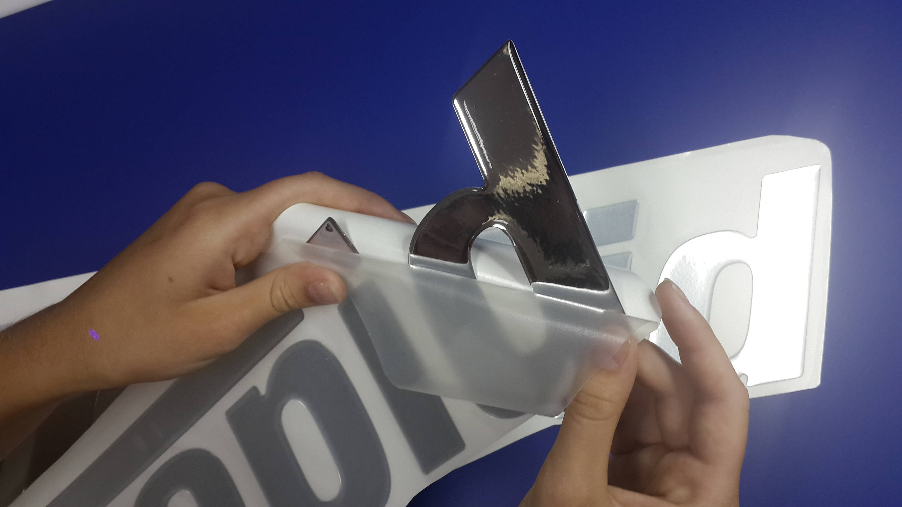 Intrepid Boats Emblems 22 Chrome FREE FAST Delivery | Etsy