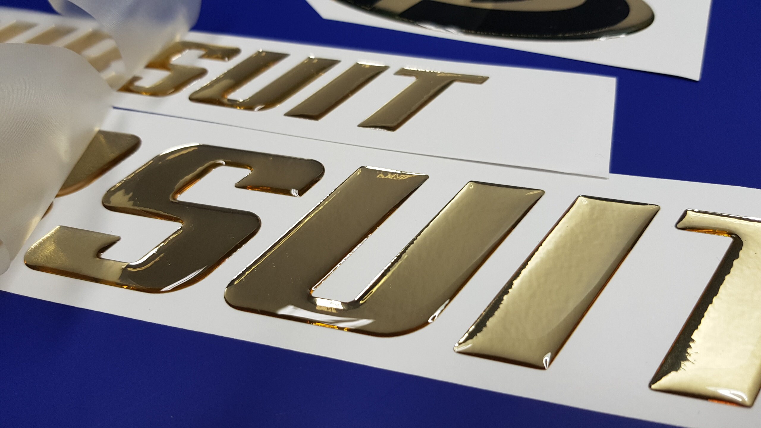 Pursuit Boat Emblems 13 Gold FREE FAST Delivery DHL - Etsy