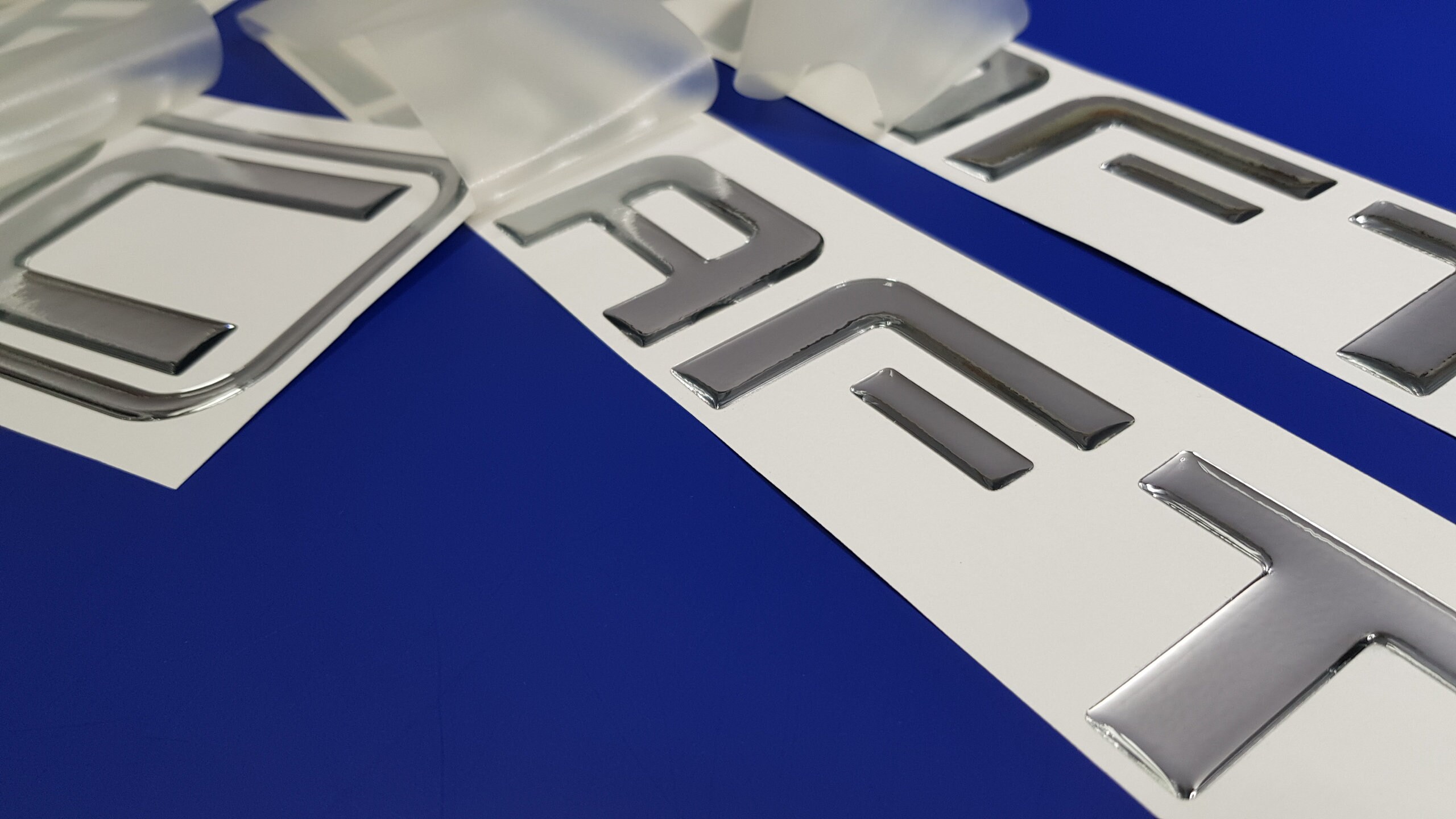 Duracraft Boat Emblem 33 FREE FAST Delivery DHL - Etsy UK