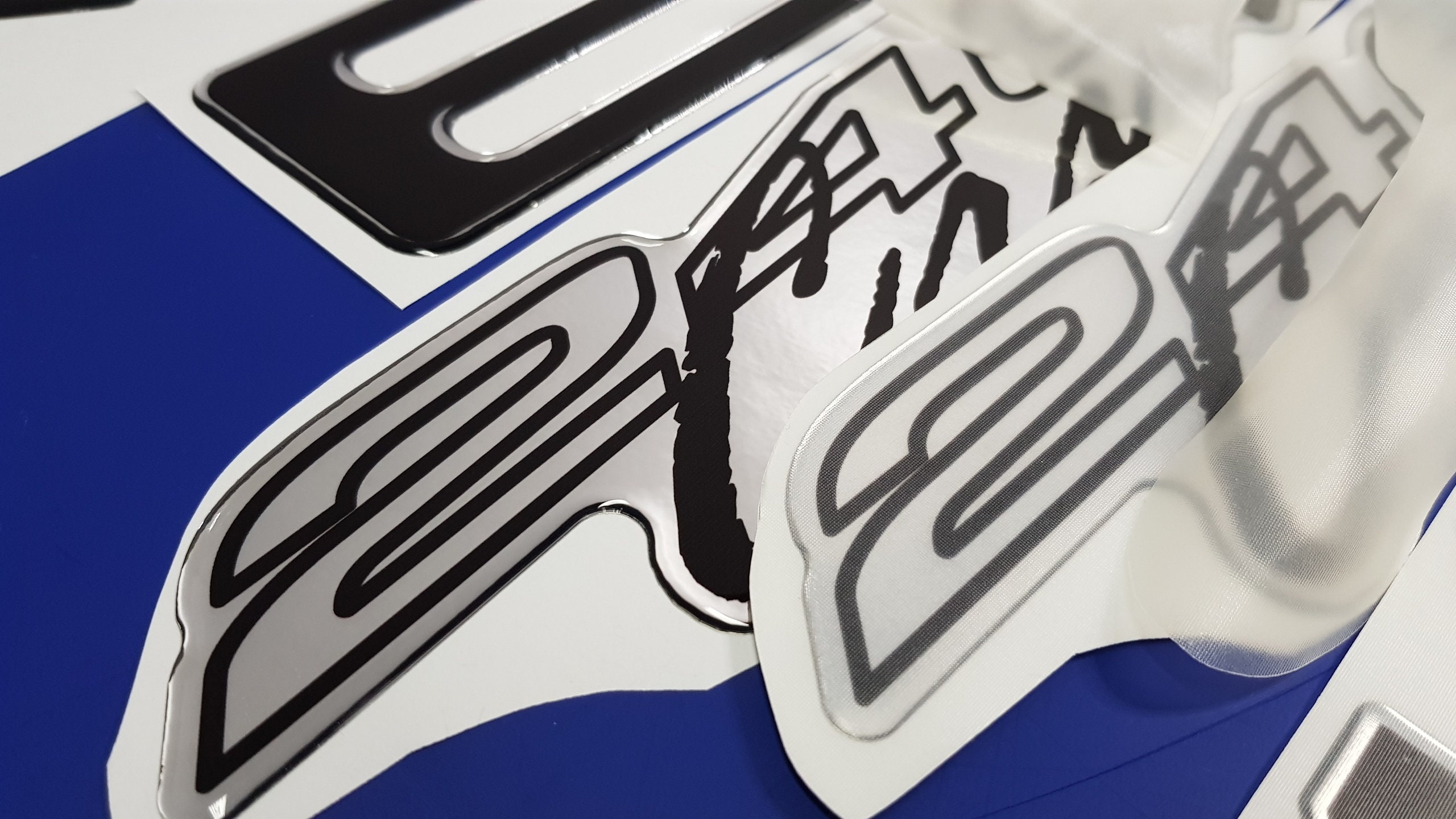 Monterey Boat Emblems 41" Chrome Black 240 + FREE FAST Delivery DHL ...