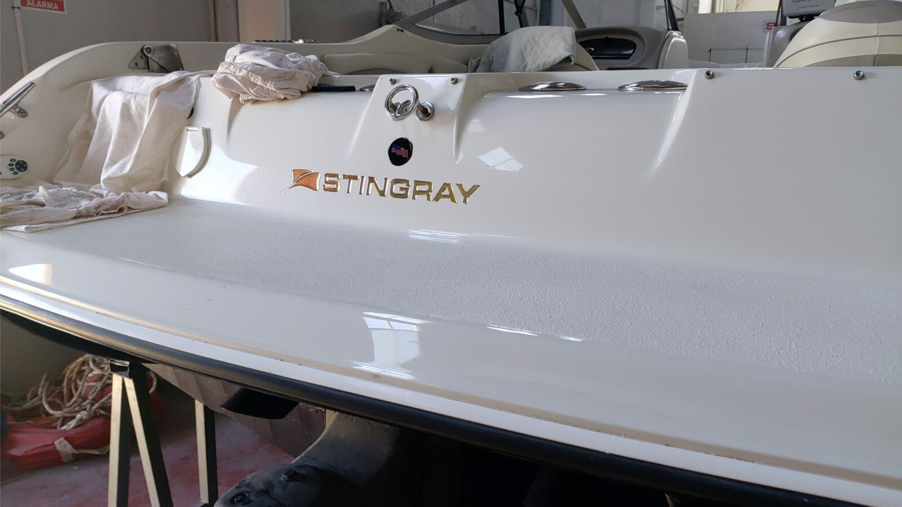 Stingray Boat Emblems 29" Gold + FREE FAST Delivery DHL Express ...