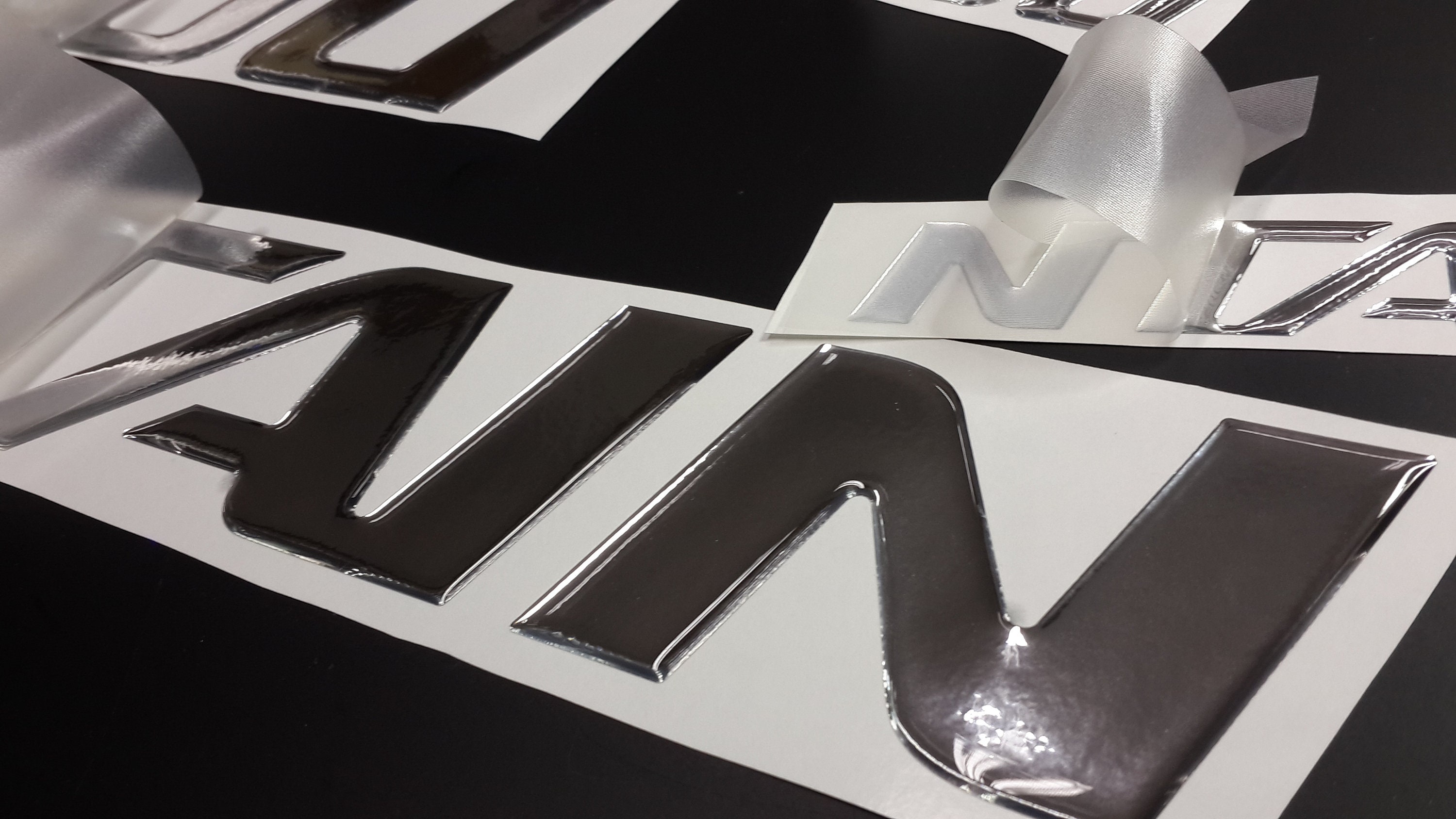 Fountain boat Emblems 32 chrome FREE FAST delivery DHL | Etsy