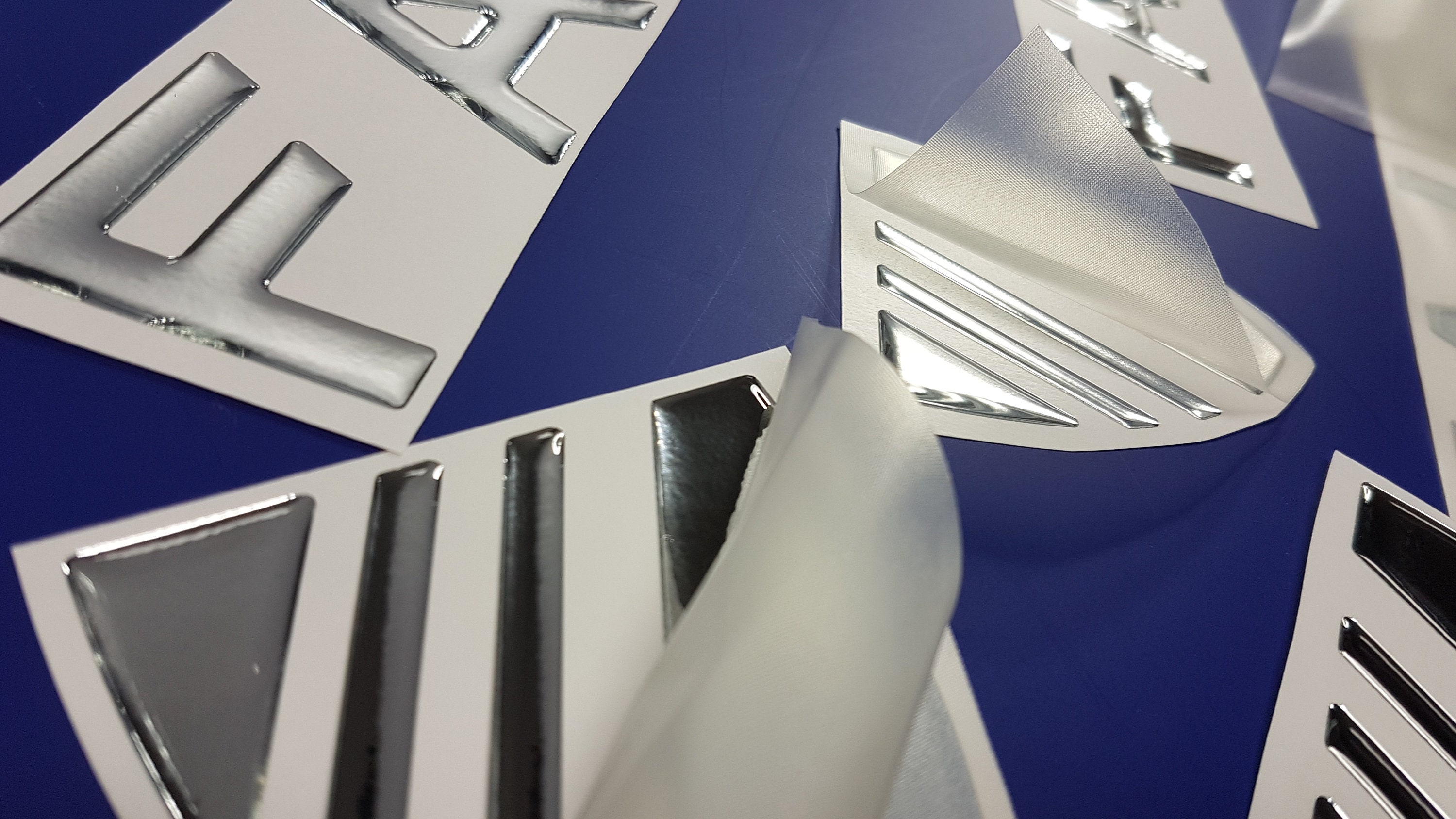 Fairline Boats Emblems 23" Chrome + FREE FAST Delivery DHL Express ...