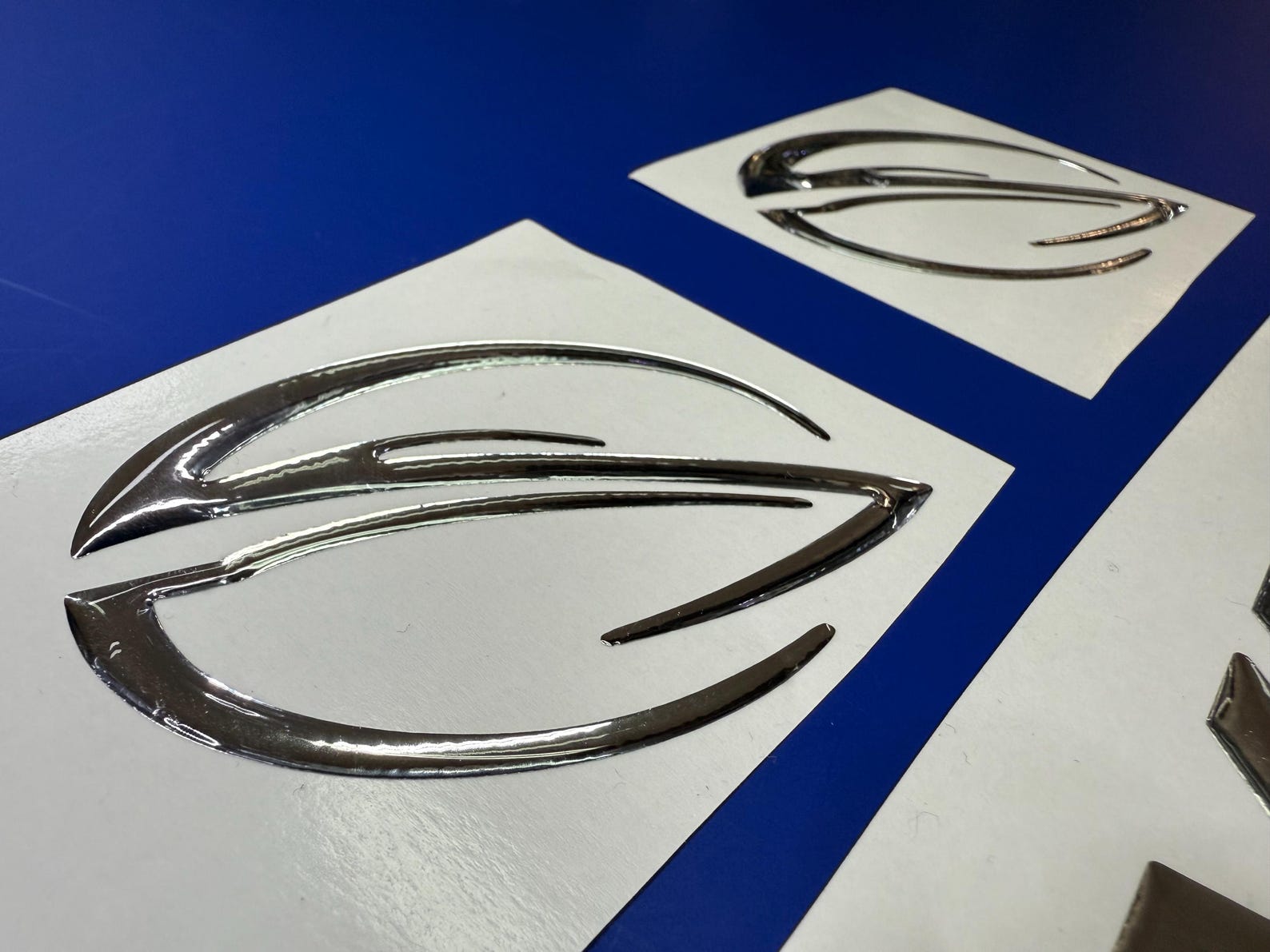 Crownline Boat Emblems 20" Chrome + FREE FAST Delivery DHL Express ...