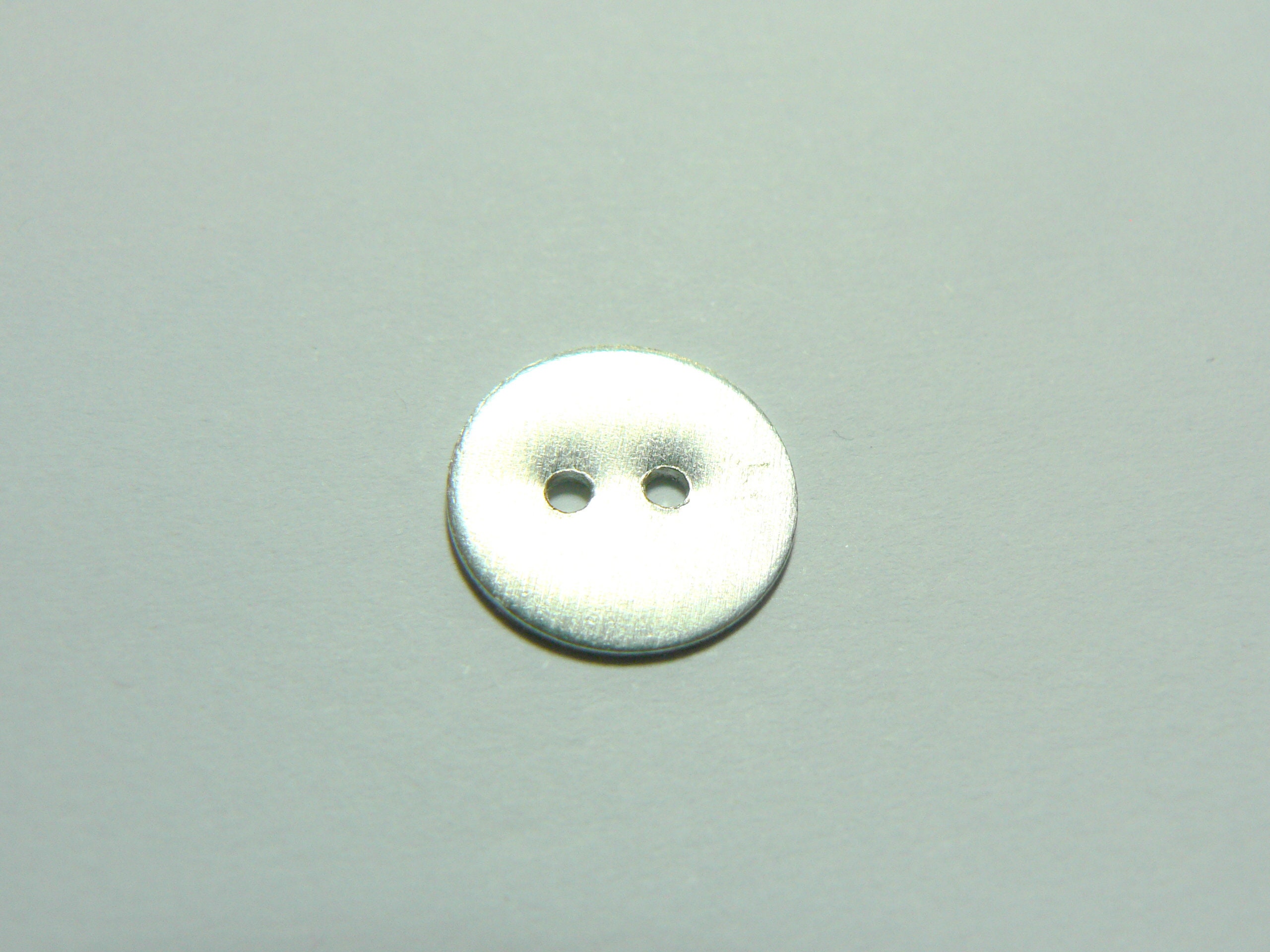 13 Mm Button Shaped Flat Round 2 Hole Blank for Jewellery Making ...