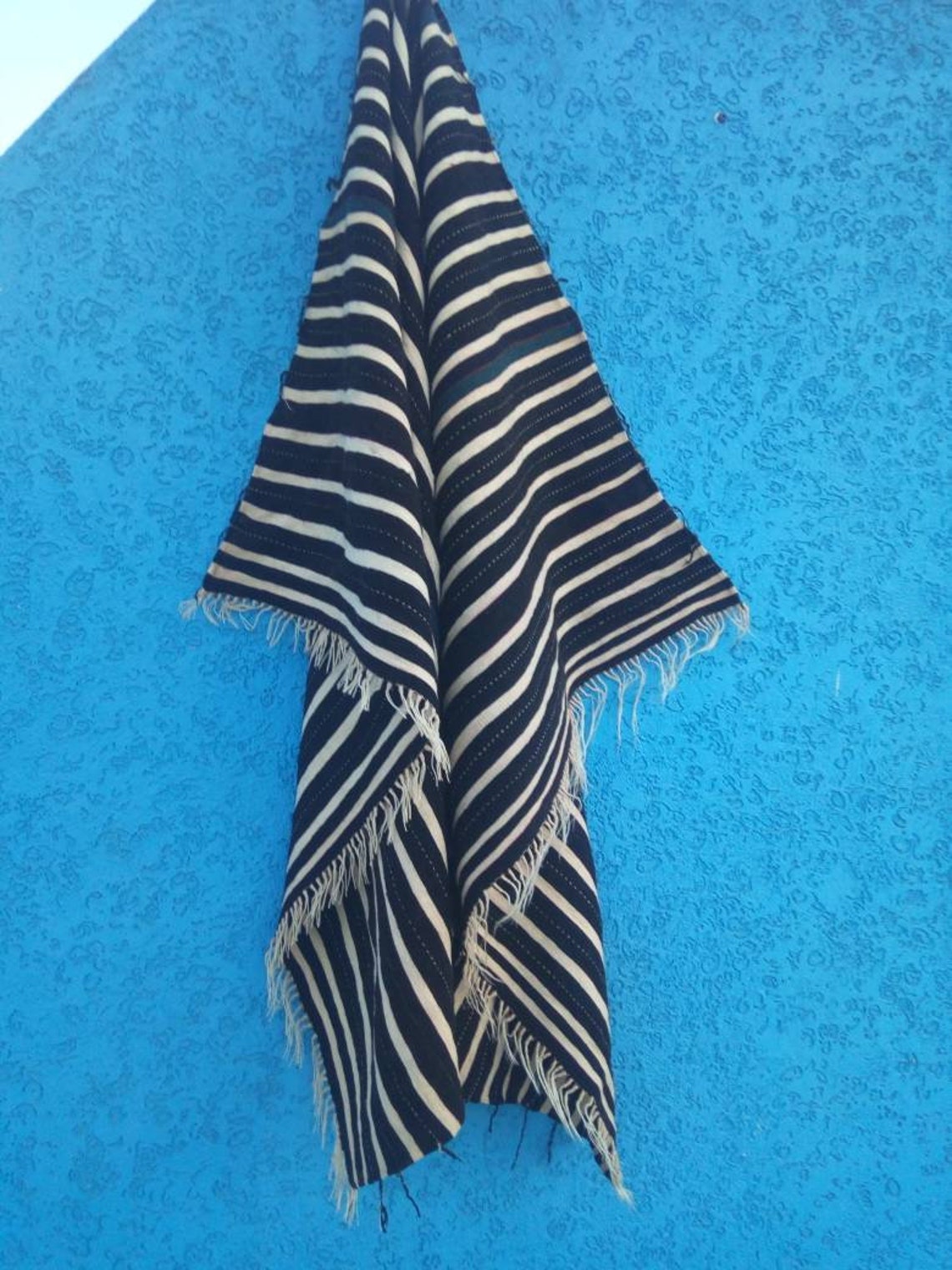 61x43 Inches Vintage Ait Yazza Cape Ait Hadidou Tribe Shawl | Etsy