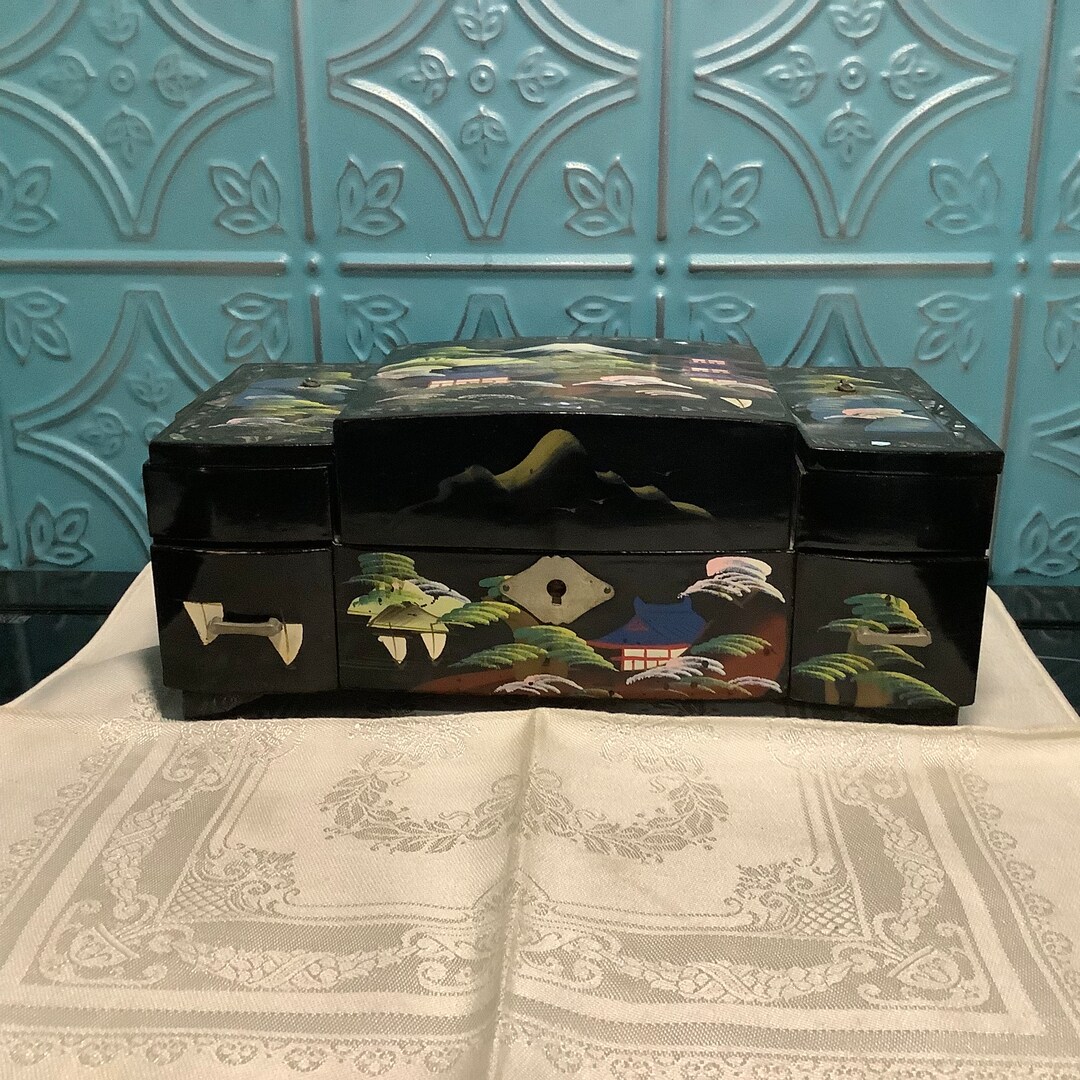 Black Lacquer Jewelry Box - Etsy