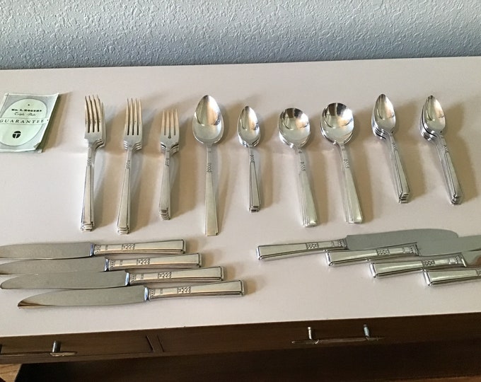 Art Deco Oneida Rogers Silverplate Flatware Set, Capri Pattern - Etsy