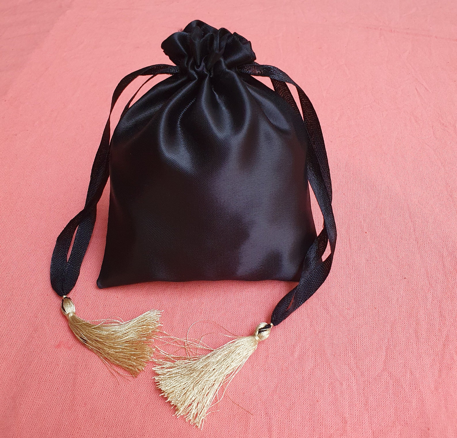 Set of 100 Drawstring Black Satin Jewelry Pouch for Prefect - Etsy