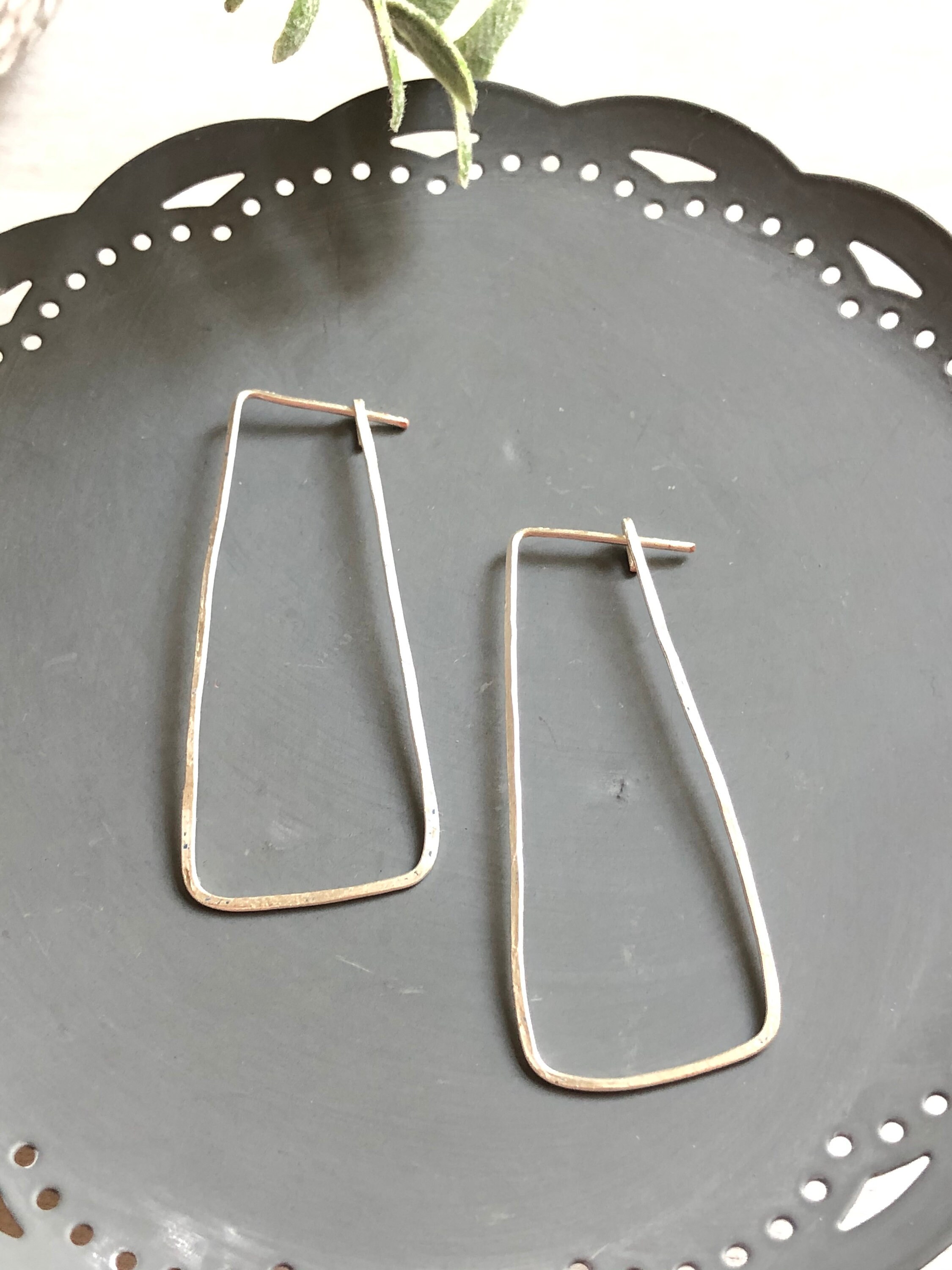 Silver // Hammered // Beautiful // Handmade // Unique // Minimalistic ...