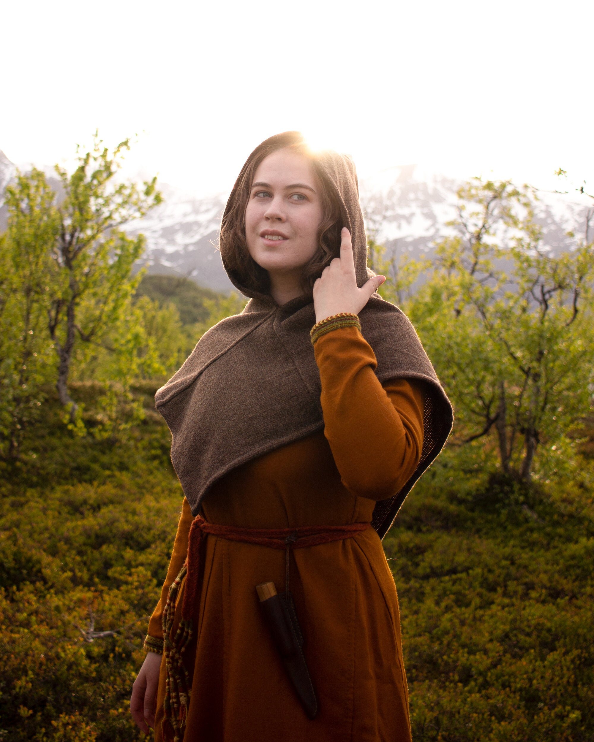 Skjoldehamn Hood 100% Wool Hand Stitched Brown | Etsy