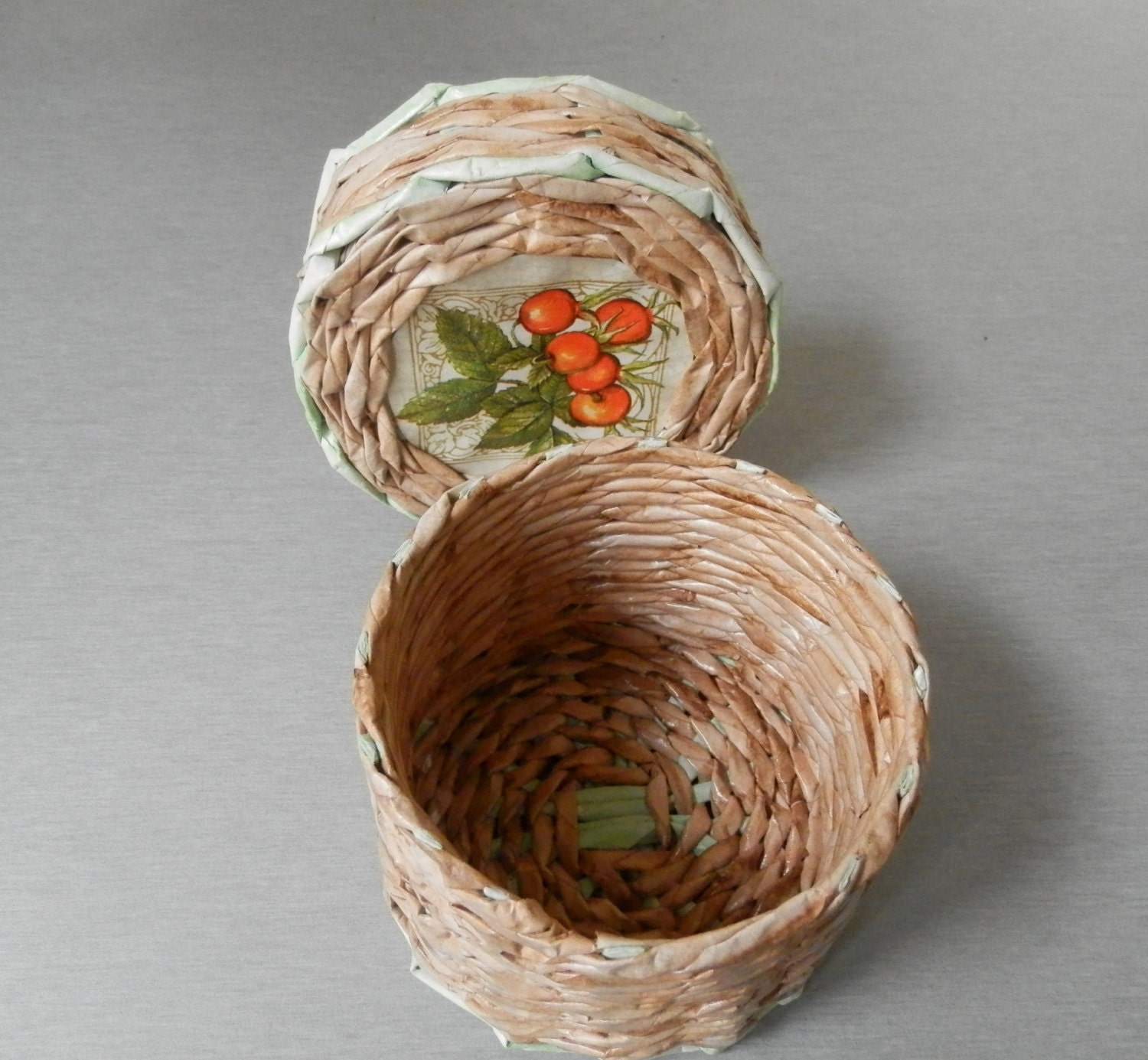 Round Handmade Box / Handmade Gift Box / Handmade Decoupage Round Box ...