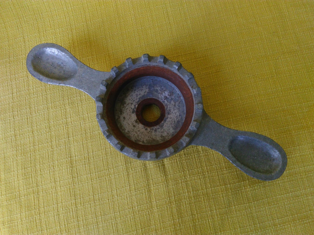 Оld Jar Closer / Vintage Jar Closer / Bottle Caps Closing / Vintage ...