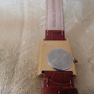 Roadrunner Loony Tunes Wrist Watch Armitron Quartz - Etsy