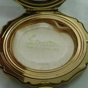 Vintage Collectible Stratton Compact With Mirror in Original Box - Etsy