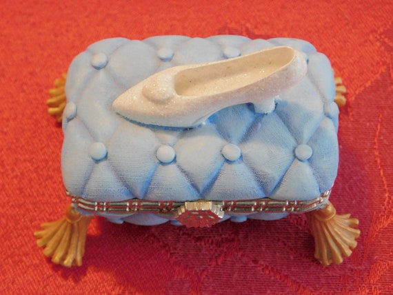 trinket box shoe - Gem