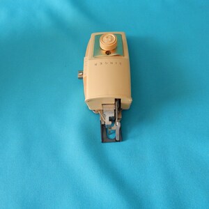 Vintage Singer Sewing Buttonhole Attachment - Etsy