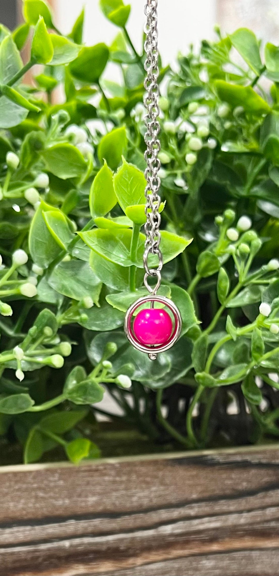 Mini Hot Pink Glass Bead Fidget Spinner Necklace - Etsy