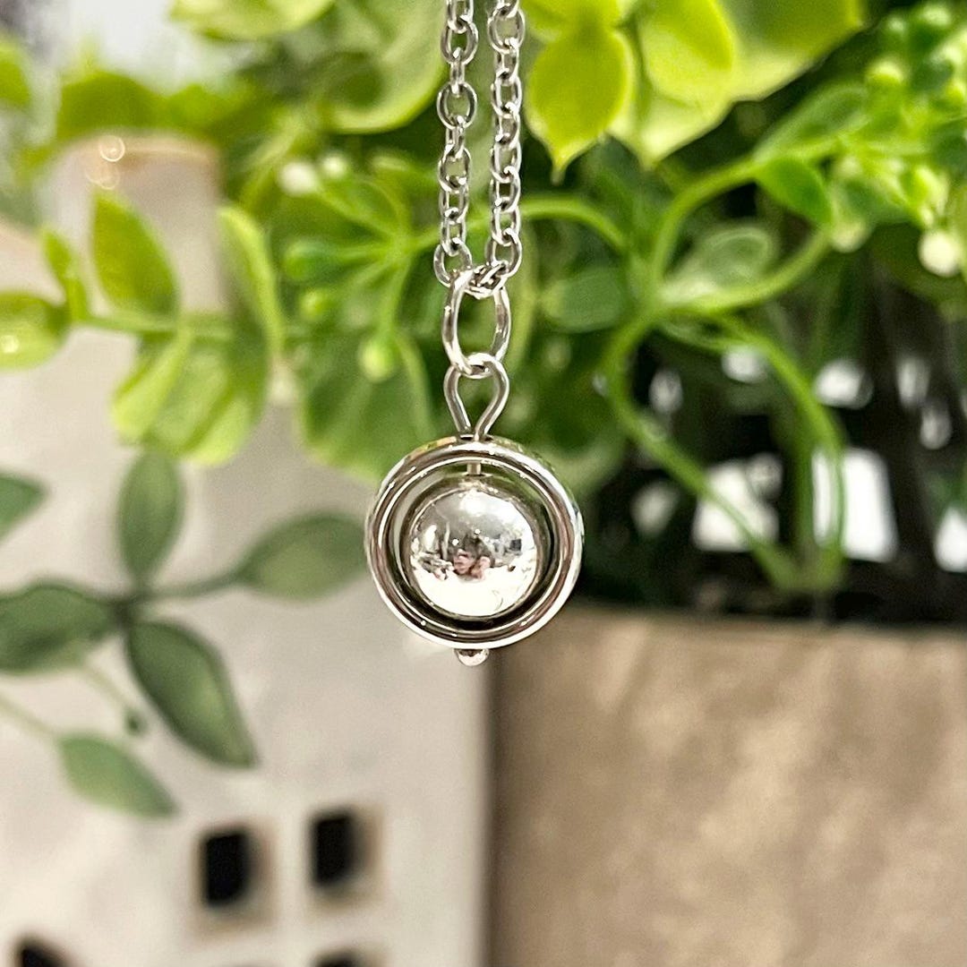 SMALL Silver Hematite Fidget Necklace - Etsy