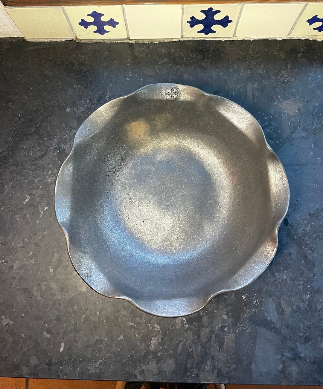 Huge 7 Quart Micaceous Clay Cookware:fluted Baking Dish 16in. Diameter ...
