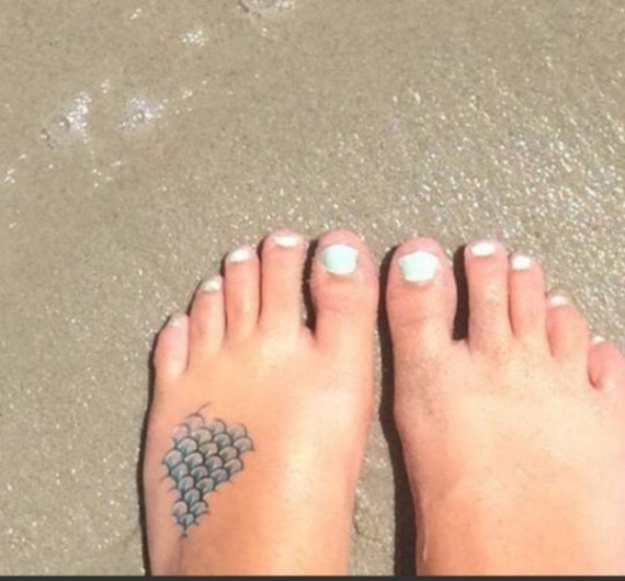 Mermaid Scale Foot Tattoos Just Finished This Adorable Snoopy Tattoo