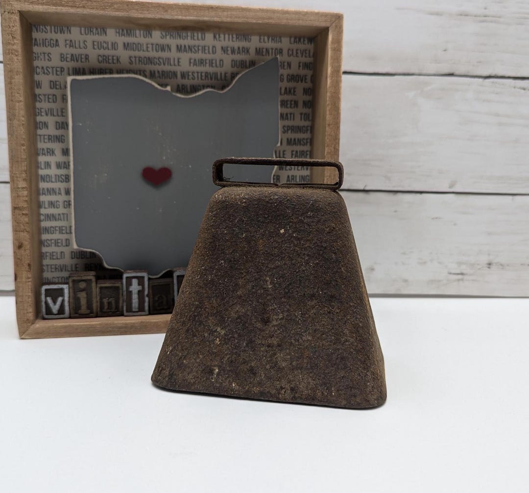 Vintage Large Rusty Cow Bell Farmhouse Country Primitive Decor - Etsy