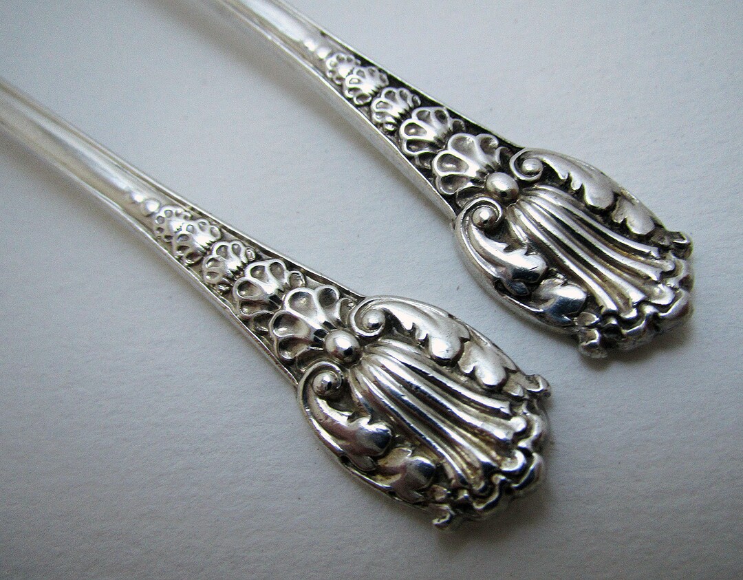Pair of Unusual Victorian Coburg Variant Shell Pattern Antique Sterling ...