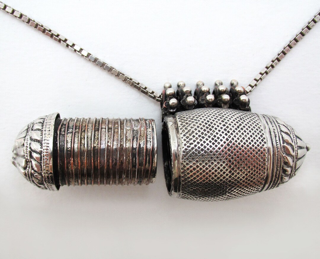 Rare Indian Antique C1890 Silver Metal Amulet Openable Talisman Pendant ...