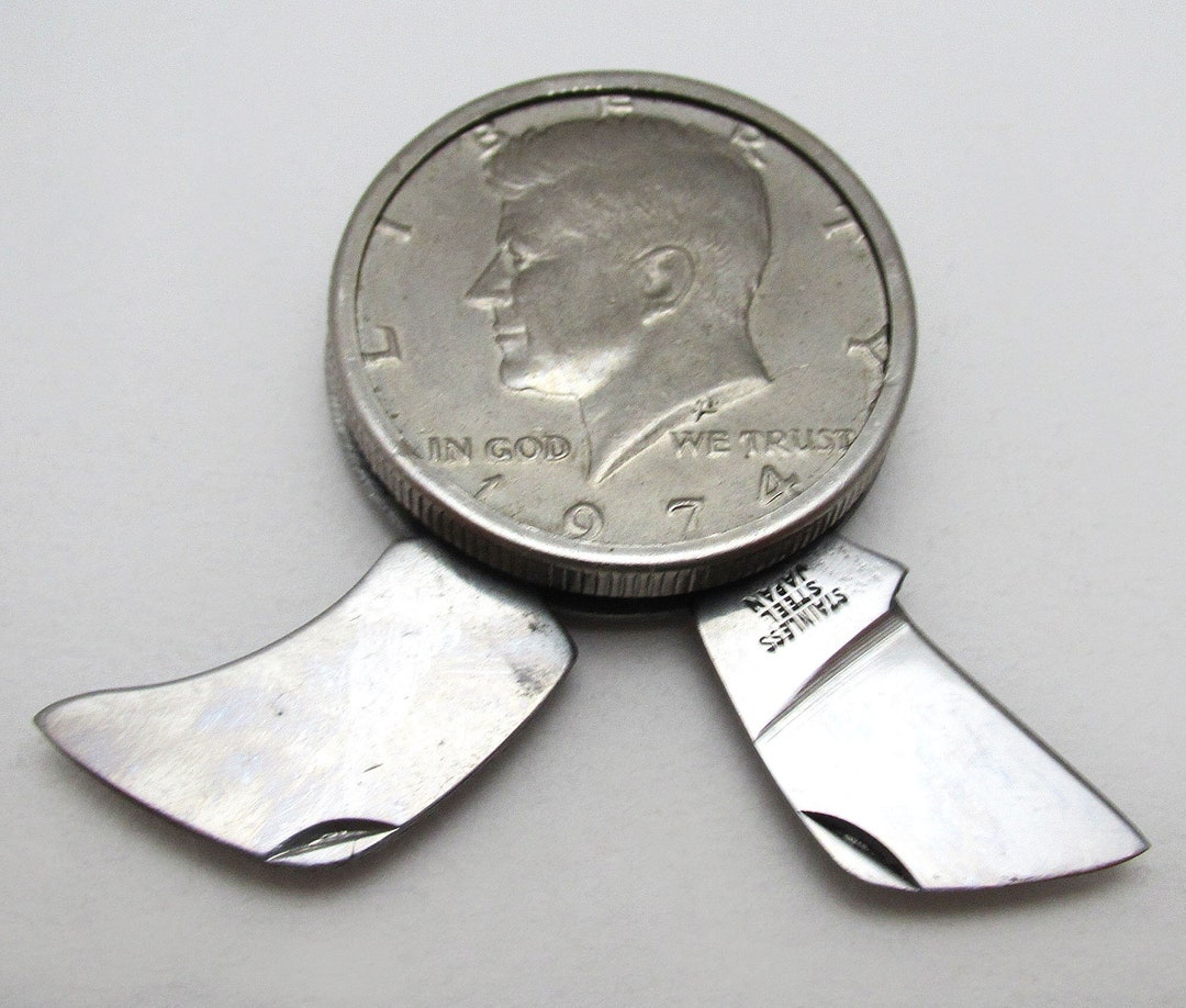 Vintage Kennedy 1974 Half Dollar Coin Novelty Pocket Double Folding ...