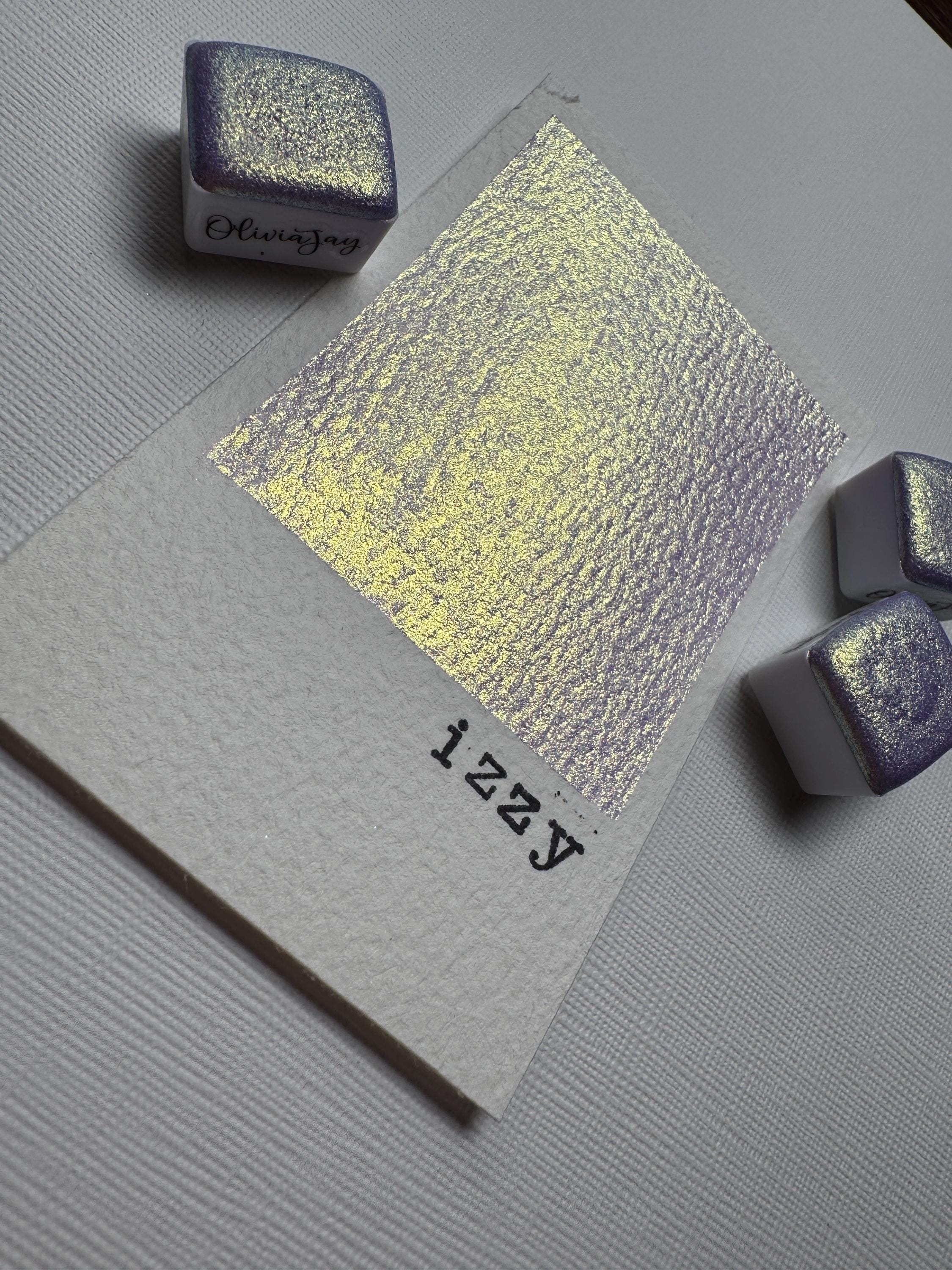Izzy Purple Gold Shimmer Watercolor Paint Half Pan for Calligraphy, Art ...