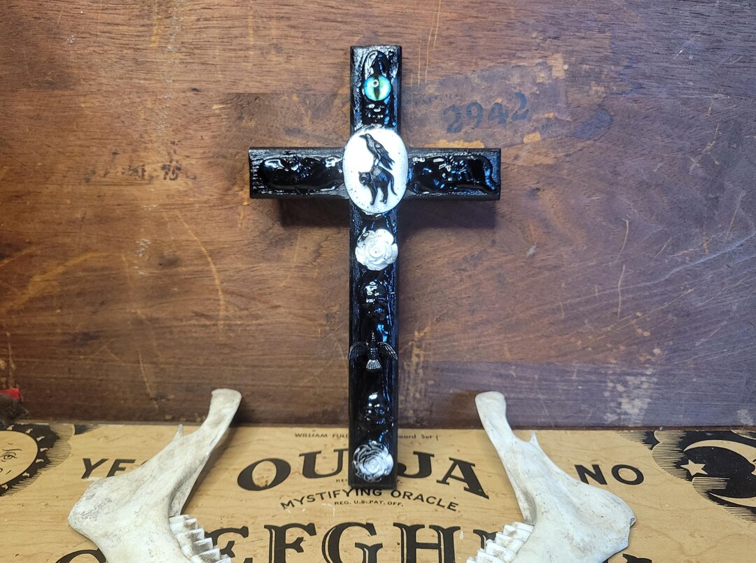 Cat and Crow Gothic Cross, Occult Decor, Satanic Decor, Gothic Decor ...