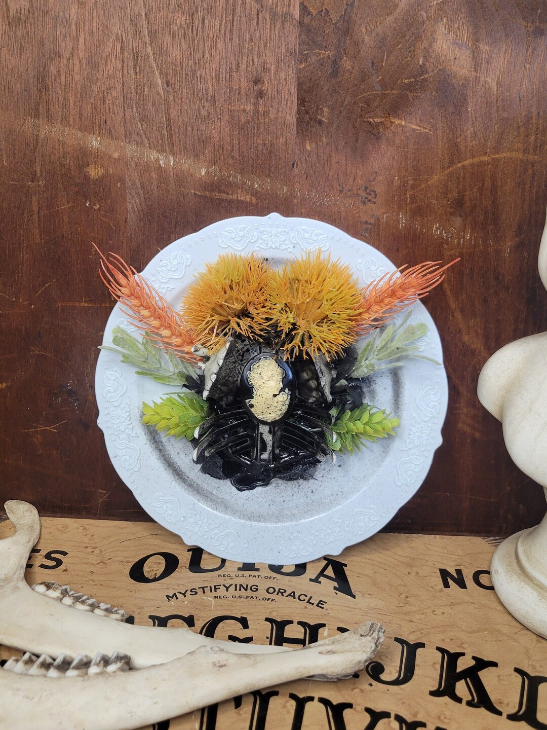 Cameo Ribcage on Plate Wall Hang, Gothic Decor, Halloween, Horror Decor ...