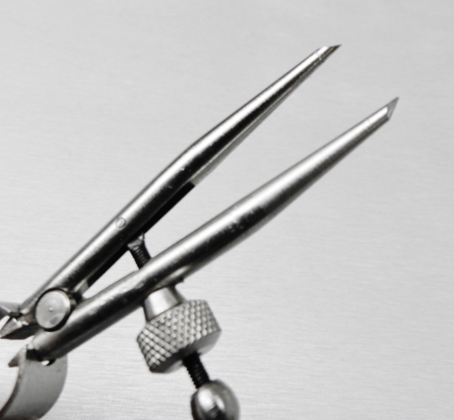 Divider 2-1/2 Round Leg Mini Divider Layout & Design - Etsy