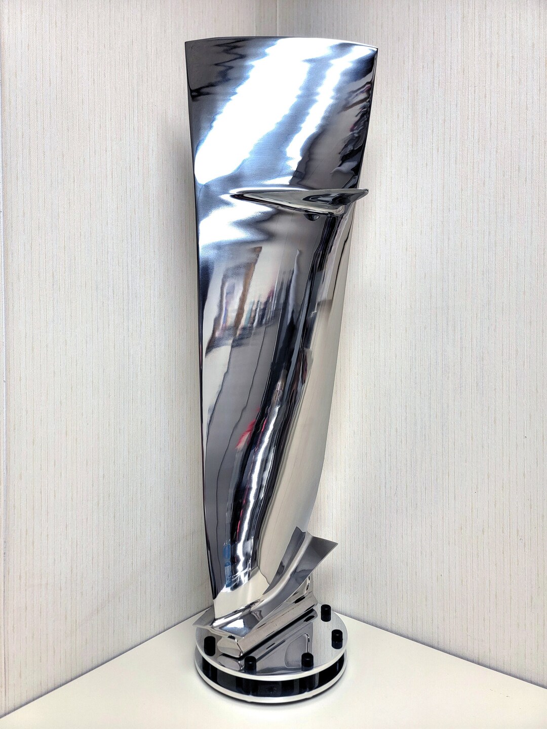 Boeing 747 Polished Pratt & Whitney PW4000 Jet Engine Blade Statue With ...