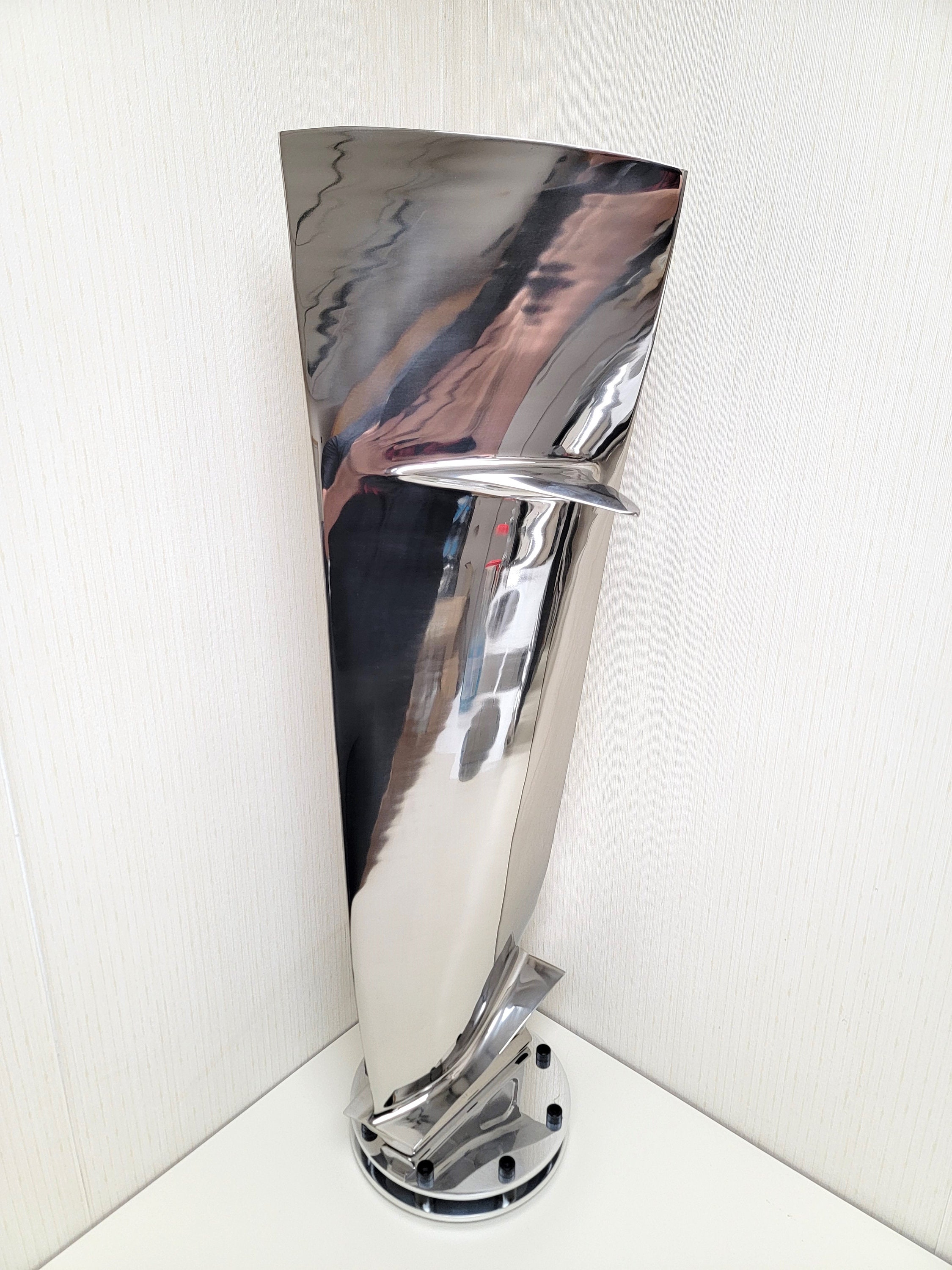 Boeing 747 Polished Pratt & Whitney PW4000 Jet Engine Blade Statue With ...