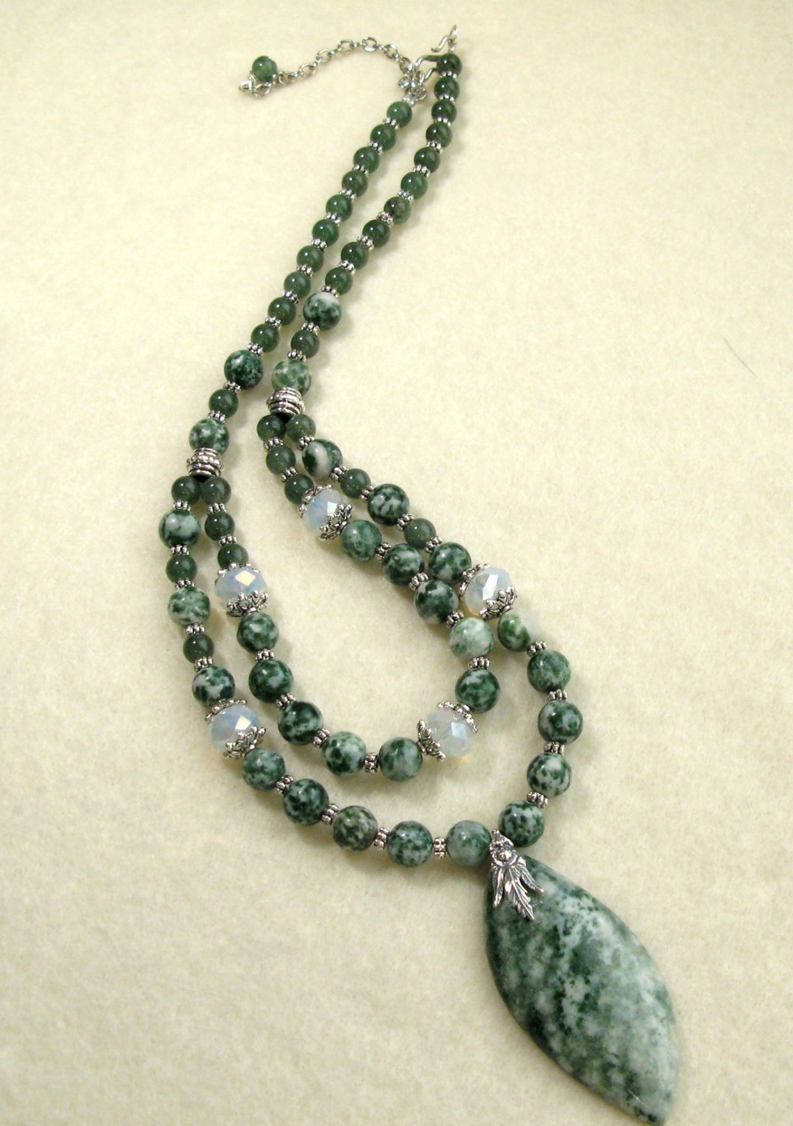 Natural Green Tree Agate Gemstone Necklace Green Agate Pendant ...
