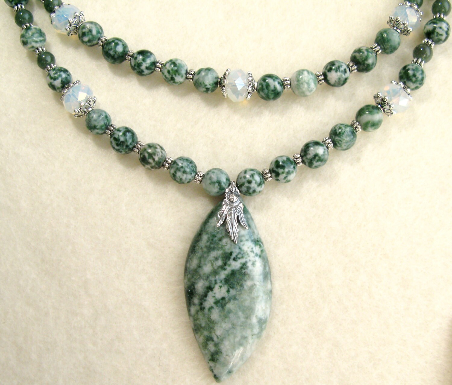 Natural Green Tree Agate Gemstone Necklace Green Agate Pendant ...