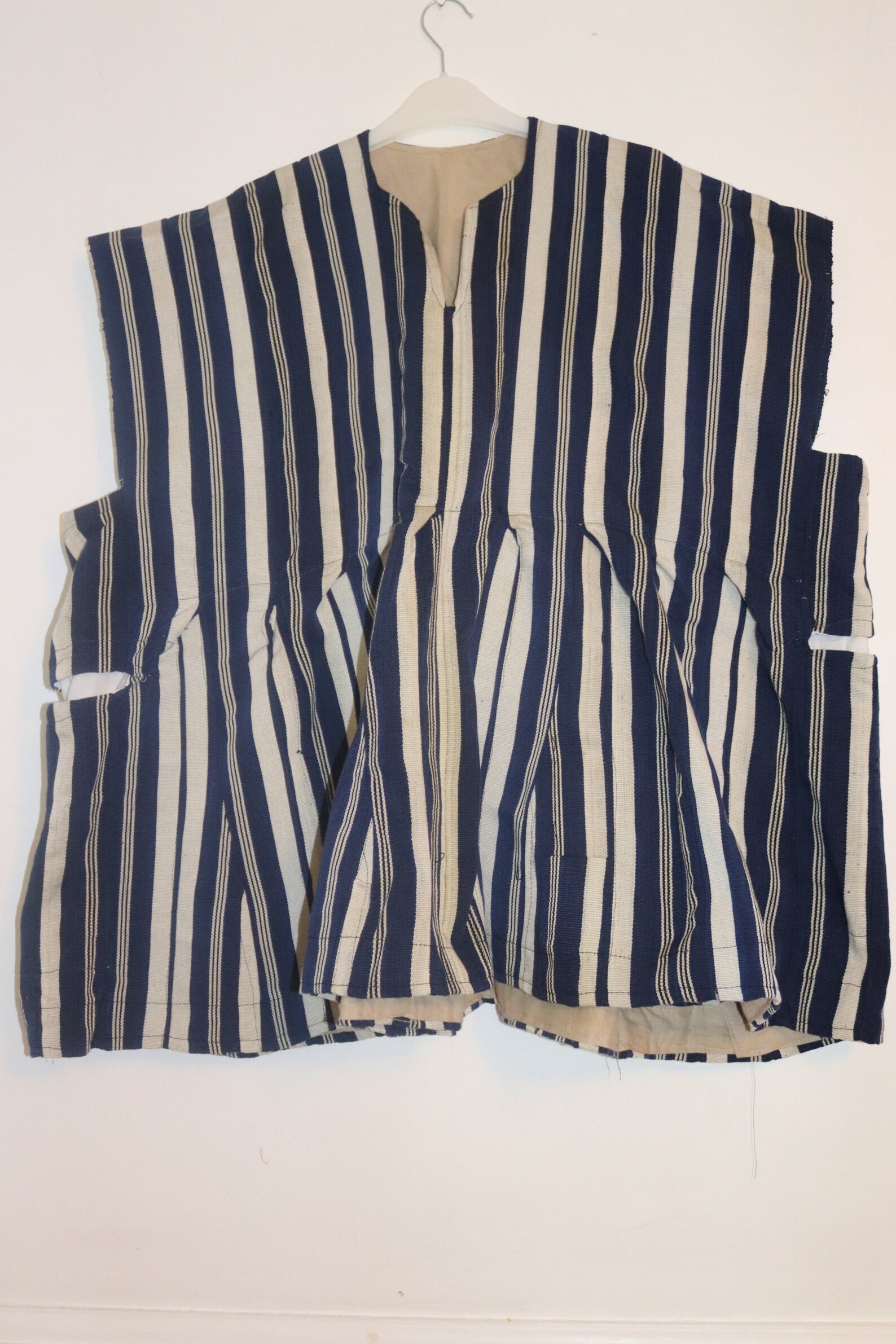 Northern Ghana Men Hand Woven Traditional Smock Fugu | Etsy